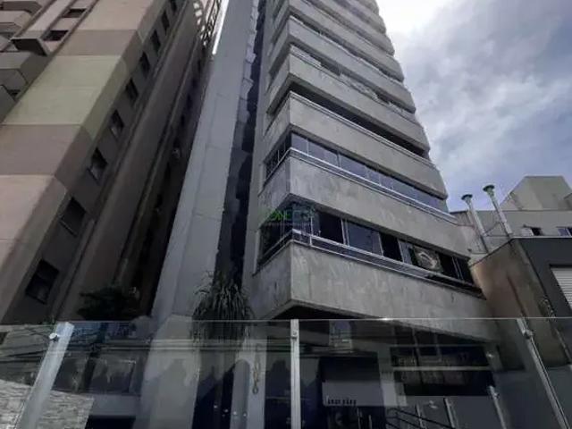 Apartamento para Venda em Londrina/PR Centro 4 Quartos