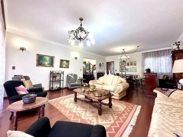 Apartamento para Venda em Londrina/PR Centro 4 Quartos