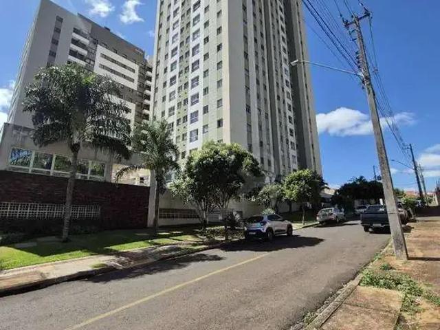 Apartamento para Venda em Londrina/PR Champagnat 3 Quartos