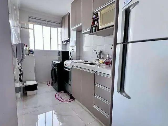 Apartamento para Venda em Londrina/PR Cidade Industrial 2 Quartos