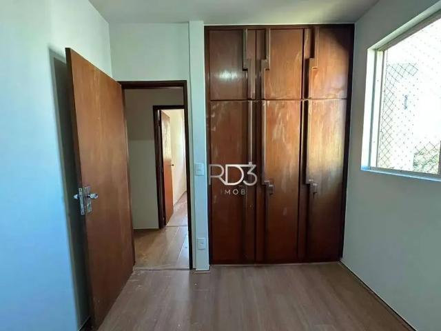 Apartamento para Venda em Londrina/PR Cláudia 3 Quartos