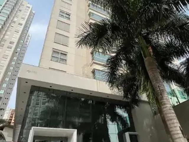 Apartamento para Venda em Londrina/PR Gleba Fazenda Palhano 3 Quartos