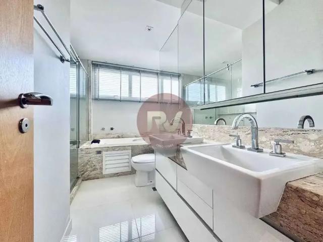 Apartamento para Venda em Londrina/PR Gleba Fazenda Palhano 3 Quartos