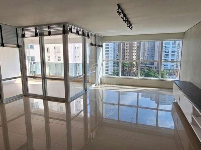 Apartamento para Venda em Londrina/PR Gleba Fazenda Palhano 3 Quartos