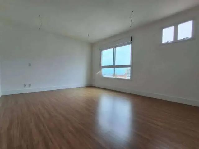 Apartamento para Venda em Londrina/PR Gleba Fazenda Palhano 4 Quartos