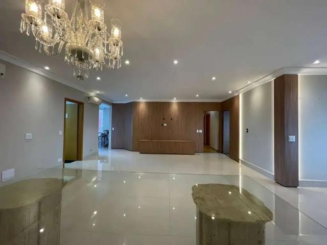 Apartamento para Venda em Londrina/PR Gleba Palhano 4 Quartos