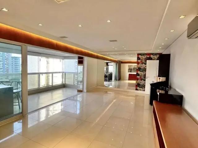 Apartamento para Venda em Londrina/PR Gleba Palhano 4 Quartos