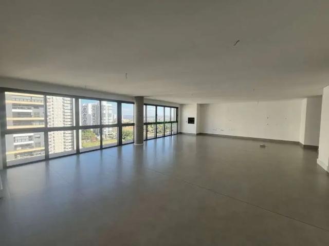 Apartamento para Venda em Londrina/PR Gleba Palhano 3 Quartos