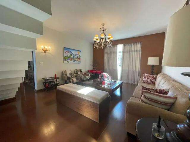 Apartamento para Venda em Londrina/PR Jardim Guararapes 5 Quartos