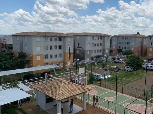 Apartamento para Venda em Londrina/PR Jardim Jóquei Club 2 Quartos