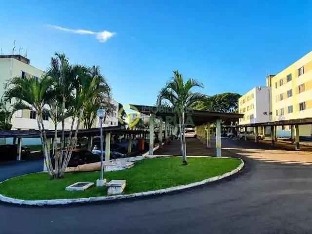 Apartamento para Venda em Londrina/PR San Fernando 3 Quartos