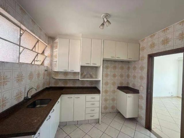 Apartamento para Venda em Londrina/PR San Remo 3 Quartos