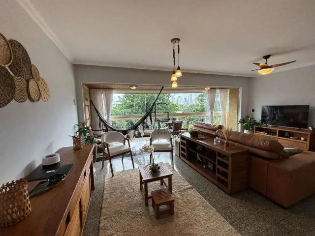 Apartamento para Venda em Londrina/PR Vila Fujita 3 Quartos