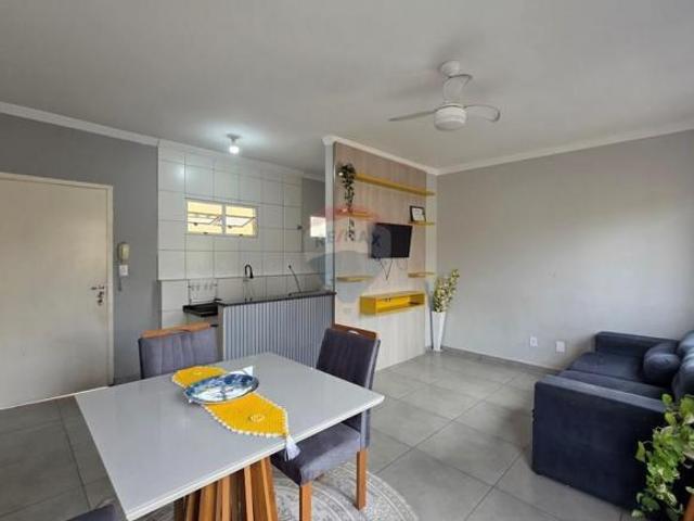Apartamento para venda em Lopes De Oliveira de 65.00m² com 2 Quartos e 1 Garagem