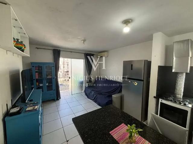 Apartamento para Venda em Palhoça/SC Aririu 2 Quartos
