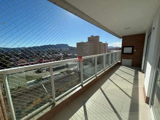 Apartamento para Venda em Palhoça/SC Centro 3 Quartos