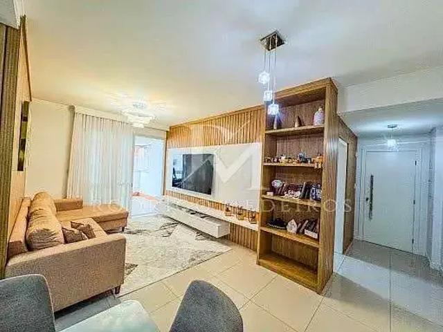 Apartamento para Venda em Palhoça/SC Centro 3 Quartos