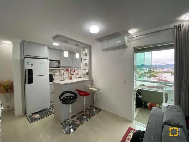 Apartamento para Venda em Palhoça/SC Centro 1 Quartos