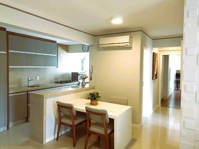 Apartamento para Venda em Palhoça/SC Pagani 3 Quartos