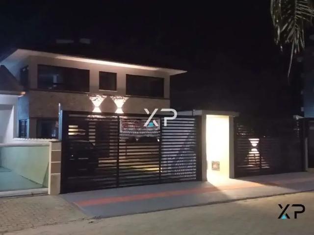 Apartamento para Venda em Palhoça/SC Praia de Fora 3 Quartos