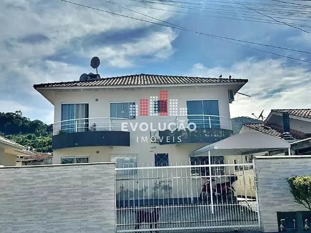 Apartamento para Venda em Palhoça/SC São Sebastião 2 Quartos