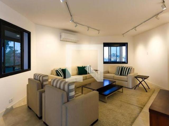 Apartamento para venda em Panamby de 200.00m² com 3 Quartos, 2 Suites e 3 Garagens