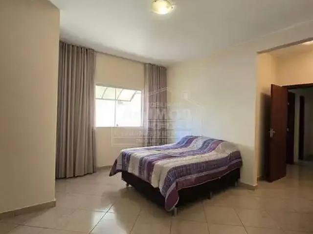 Apartamento para Venda em Paracatu/MG Centro