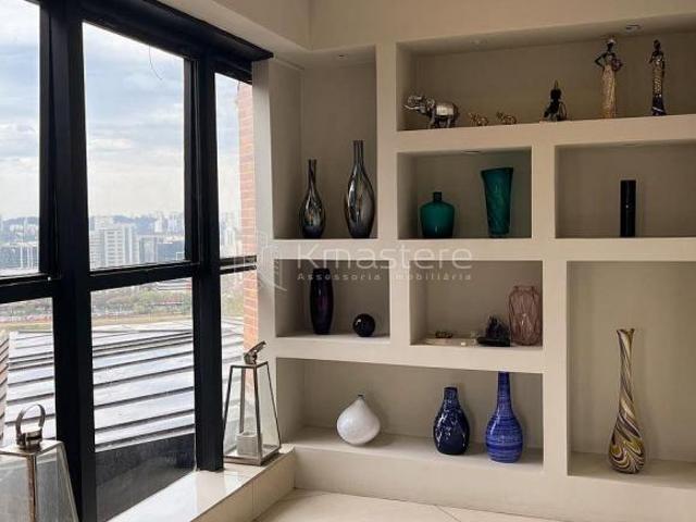 Apartamento para venda em Paraíso Do Morumbi de 317.00m² com 4 Quartos, 3 Suites e 6 Garagens