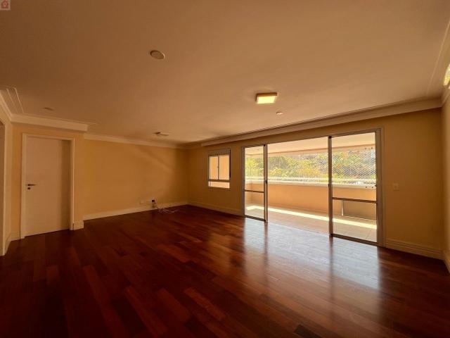 Apartamento para venda e aluguel em Paraíso Do Morumbi em São Paulo São Paulo de 141.00m² com 3 Quartos, 3 Suítes e 2 Garagens