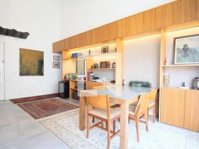Apartamento para venda em Parque Do Morumbi de 143.00m² com 2 Quartos, 2 Suites e 3 Garagens