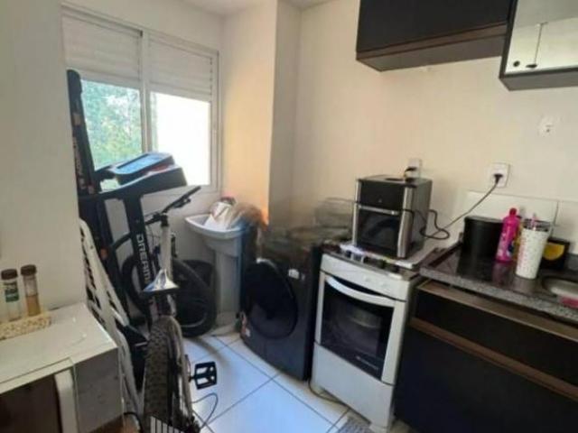 Apartamento para venda em Parque Dos Pinheiros de 52.00m² com 2 Quartos, 1 Suite e 1 Garagem