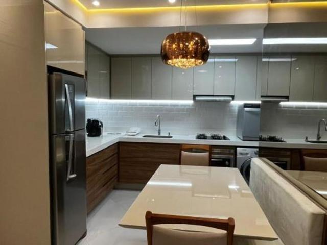 Apartamento para venda em Parque Dos Pinheiros de 52.00m² com 2 Quartos, 1 Suite e 1 Garagem