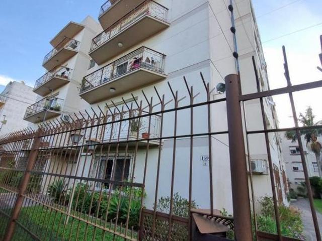Apartamento para Venda em Pelotas, Centro, 3 dormitórios, 1 suíte, 3 banheiros, 1 vaga