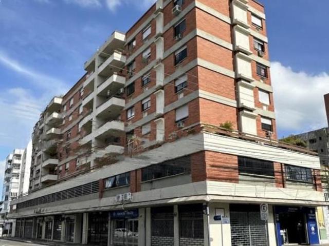 Apartamento para Venda em Pelotas, Centro, 3 dormitórios, 1 suíte, 3 banheiros, 1 vaga