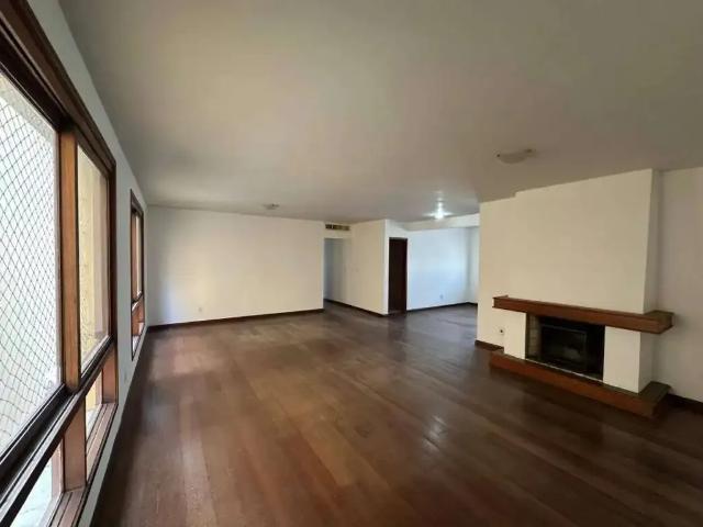 Apartamento para Venda em Pelotas/RS Centro 3 Quartos