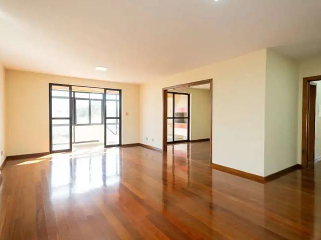 Apartamento para Venda em Pelotas/RS Centro 3 Quartos