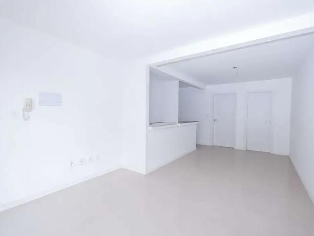 Apartamento para Venda em Pelotas/RS Centro 1 Quartos