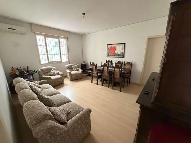 Apartamento para Venda em Pelotas/RS Centro 2 Quartos