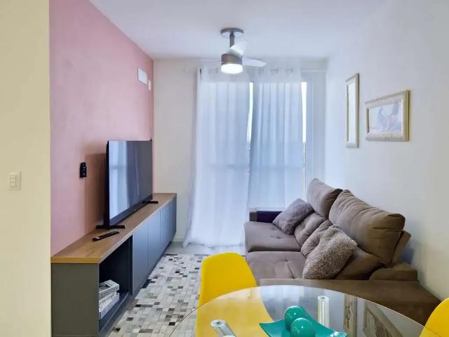 Apartamento para Venda em Pelotas/RS Centro 2 Quartos
