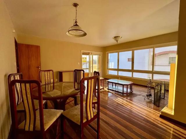 Apartamento para Venda em Pelotas/RS Centro 2 Quartos