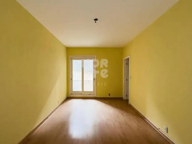 Apartamento para Venda em Pelotas/RS Centro 2 Quartos