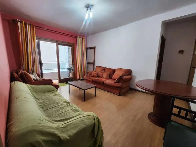 Apartamento para Venda em Pelotas/RS Centro 2 Quartos