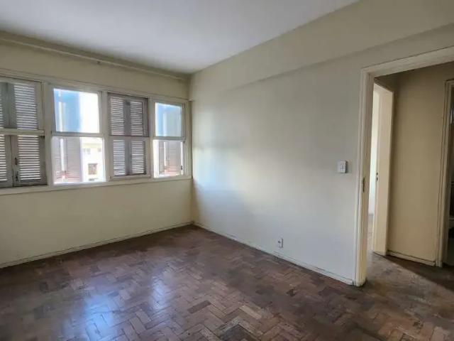 Apartamento para Venda em Pelotas/RS Centro 2 Quartos