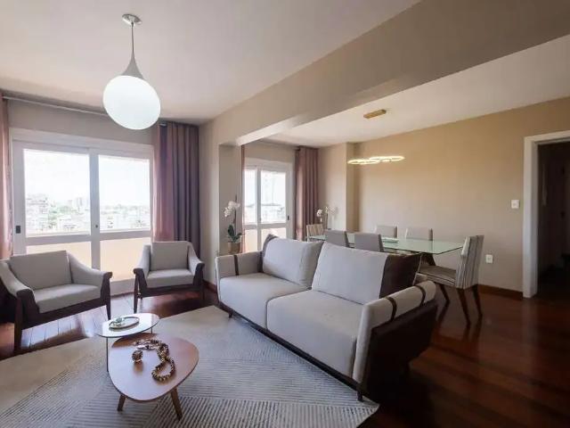 Apartamento para Venda em Pelotas/RS Centro 4 Quartos