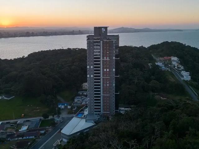 Apartamento para Venda em Penha/SC Centro 4 Quartos