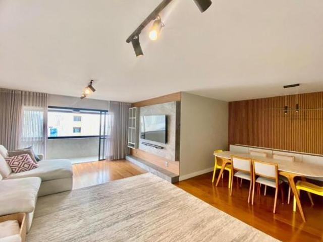 Apartamento para venda em Perdizes com 4 quartos, sendo 3 suítes, 173m²