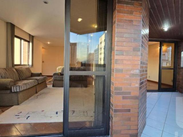 Apartamento para venda em Perdizes com 4 quartos, sendo 3 suítes, 190m²