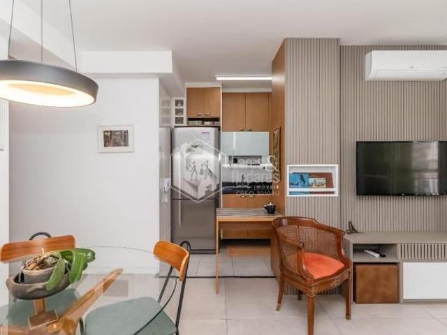 Apartamento para venda em Perdizes com 2 quartos, sendo 1 suíte, 67m²