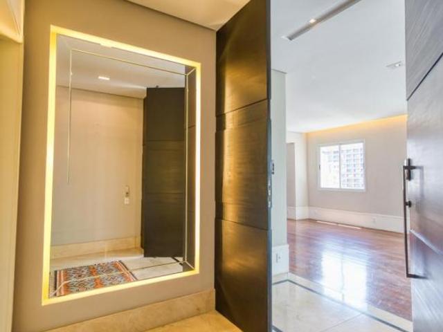 Apartamento para venda em Perdizes com 3 quartos, sendo 3 suítes, 300m²