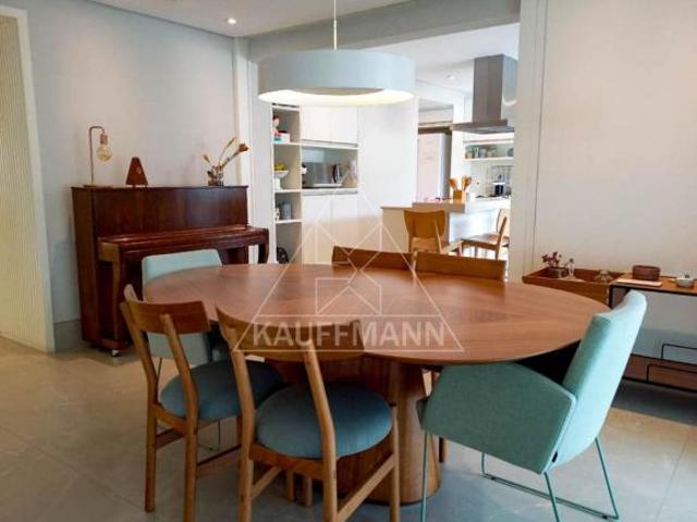 Apartamento para Venda em Perdizes, 4 Dormitórios 4 Suítes, 4 Vagas, 222m² A.U